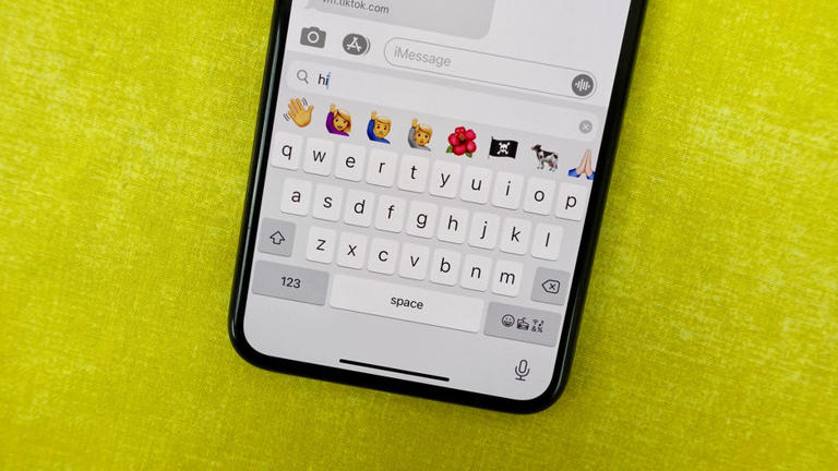 Here's How to Decipher Each Emoji, and the Most Popular Emoji Now