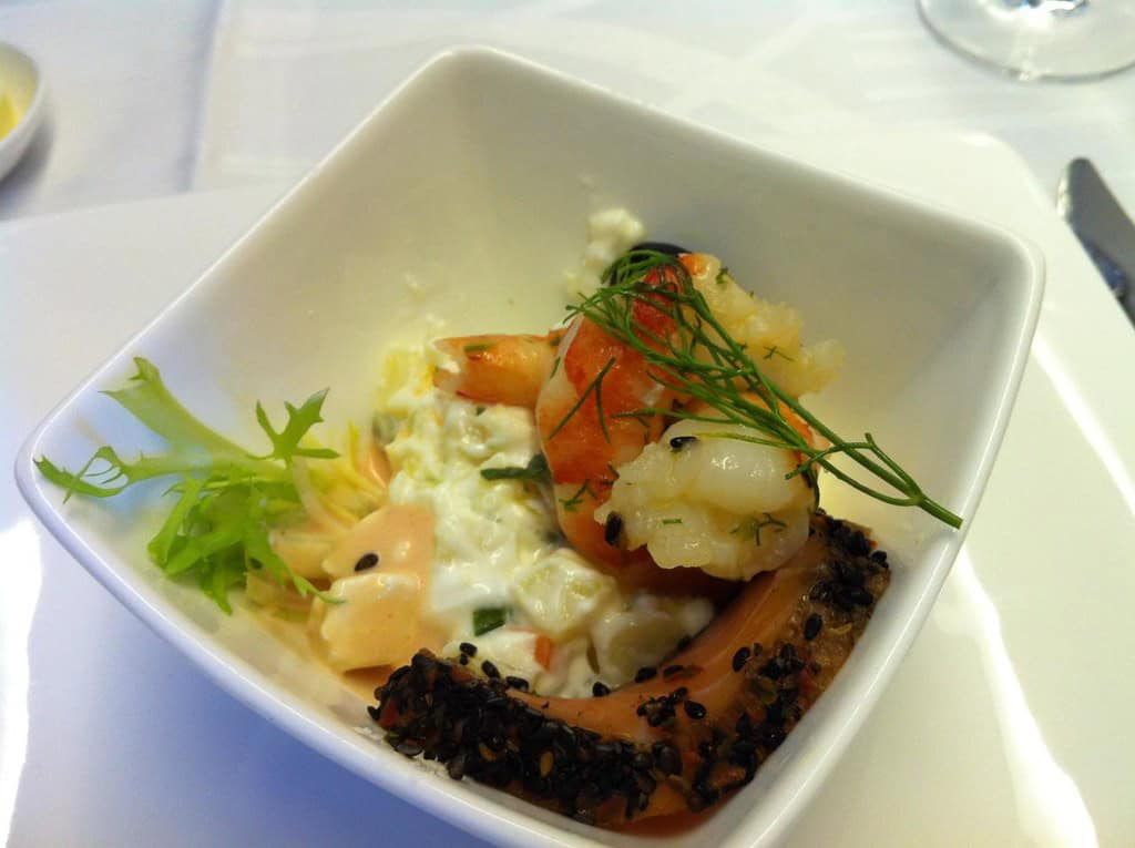 This Airplane Food Looks Like Cuisine From a Michelin Star Restaurant