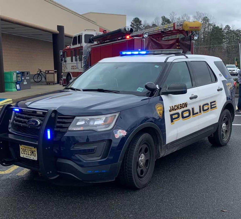 Two Teenagers Killed In Jackson Crash: Police