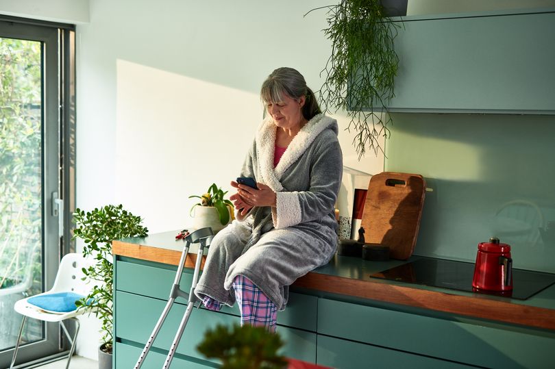 DWP confirms top health conditions which qualify for PIP benefits of up ...