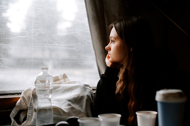 18 Little Things Women Do That Give Men The Ick