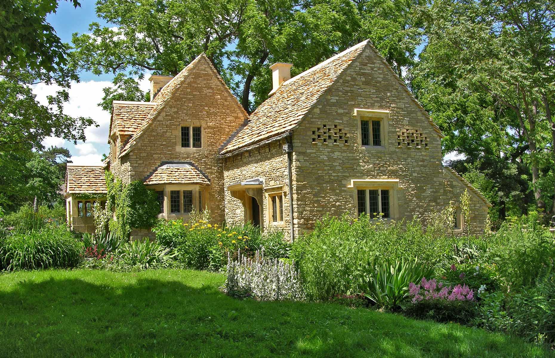 8 historic houses that were physically relocated