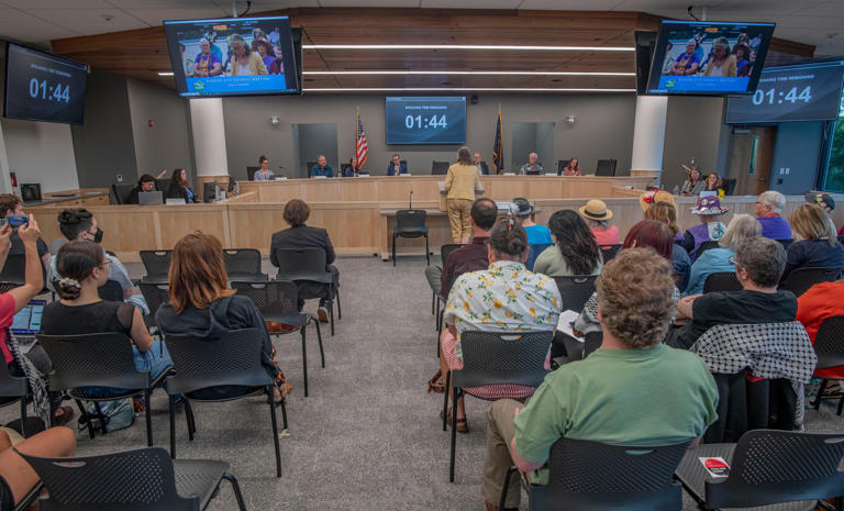 When does Knudson take office? What to know about mayor-elect ...