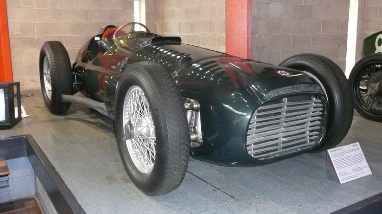 What Cars Have A V16 Engine Under The Hood & Why Are They Not Used More ...