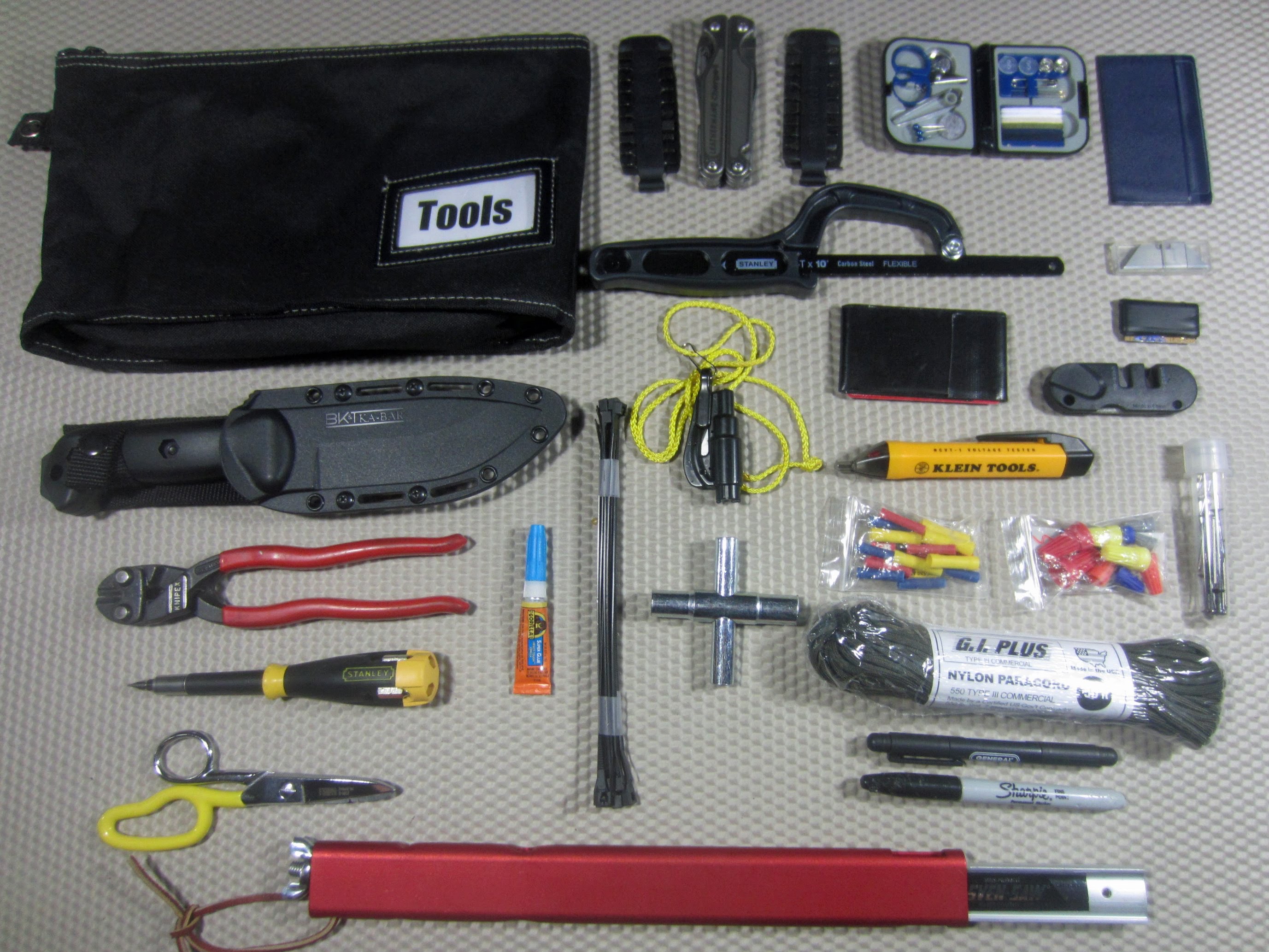 Build a bug out bag: Essential urban tools