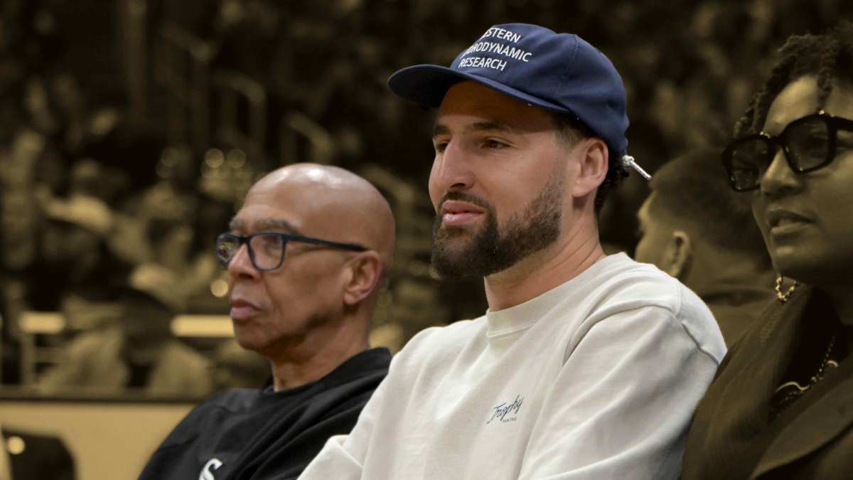 "I always said follow the example of Kobe Bryant" - Mychal Thompson on ...