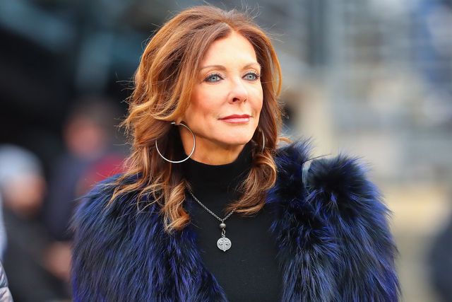 All About Jerry Jones’ Daughter, Charlotte Jones (Who Stars in Netflix ...