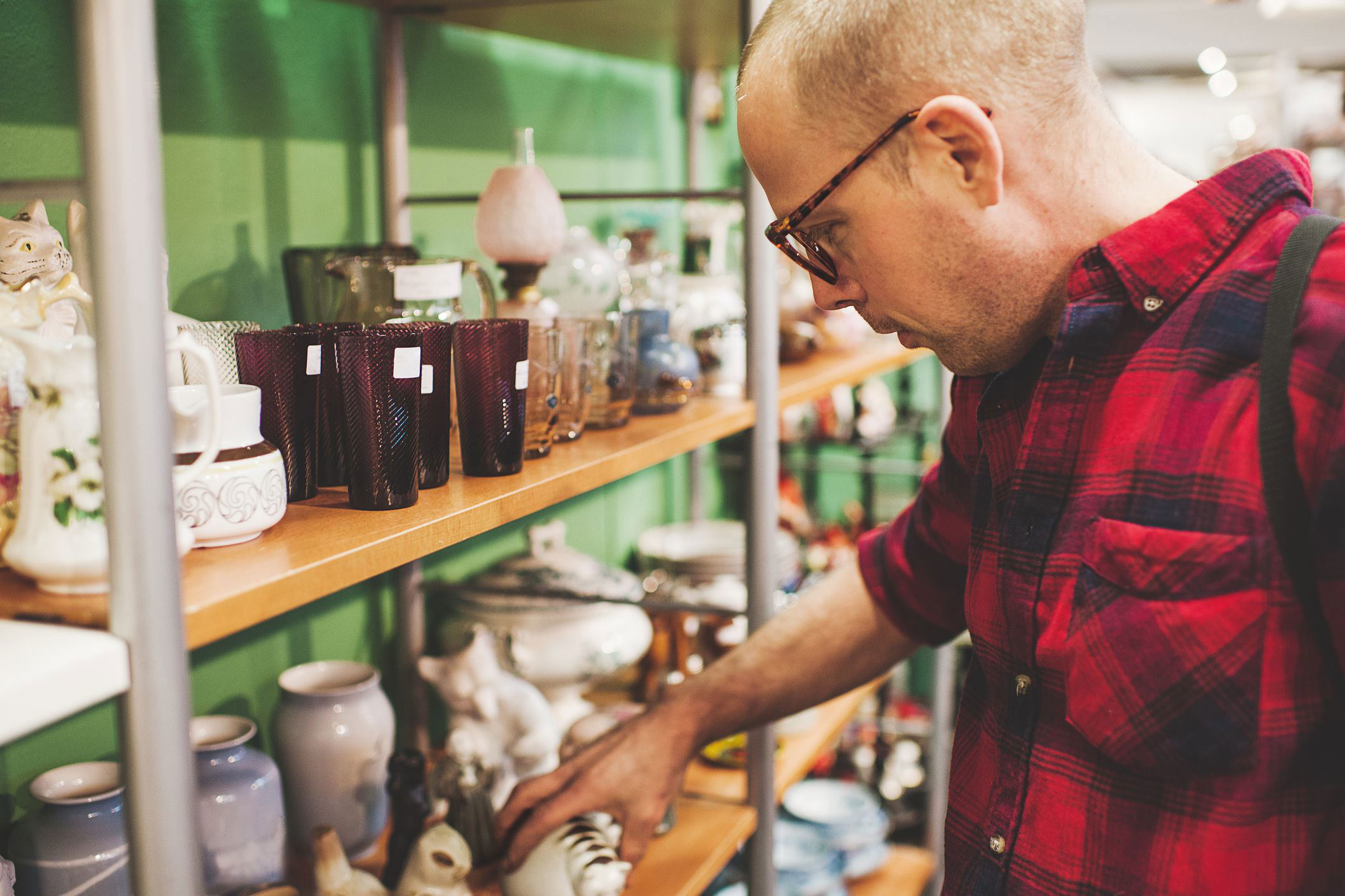 17 Things You Should Always Buy at a Thrift Store 17 Things You Should Always Buy at a Thrift Store