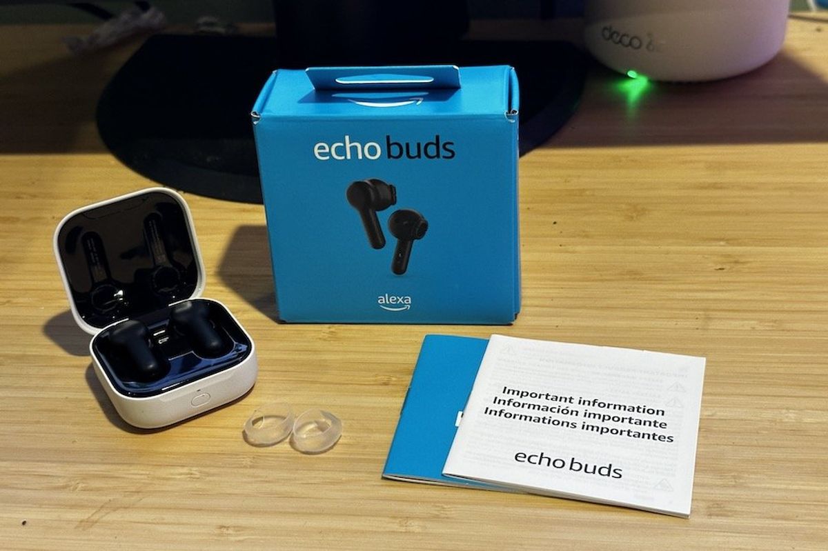 Echo Buds: Alexa-Enhanced Audio