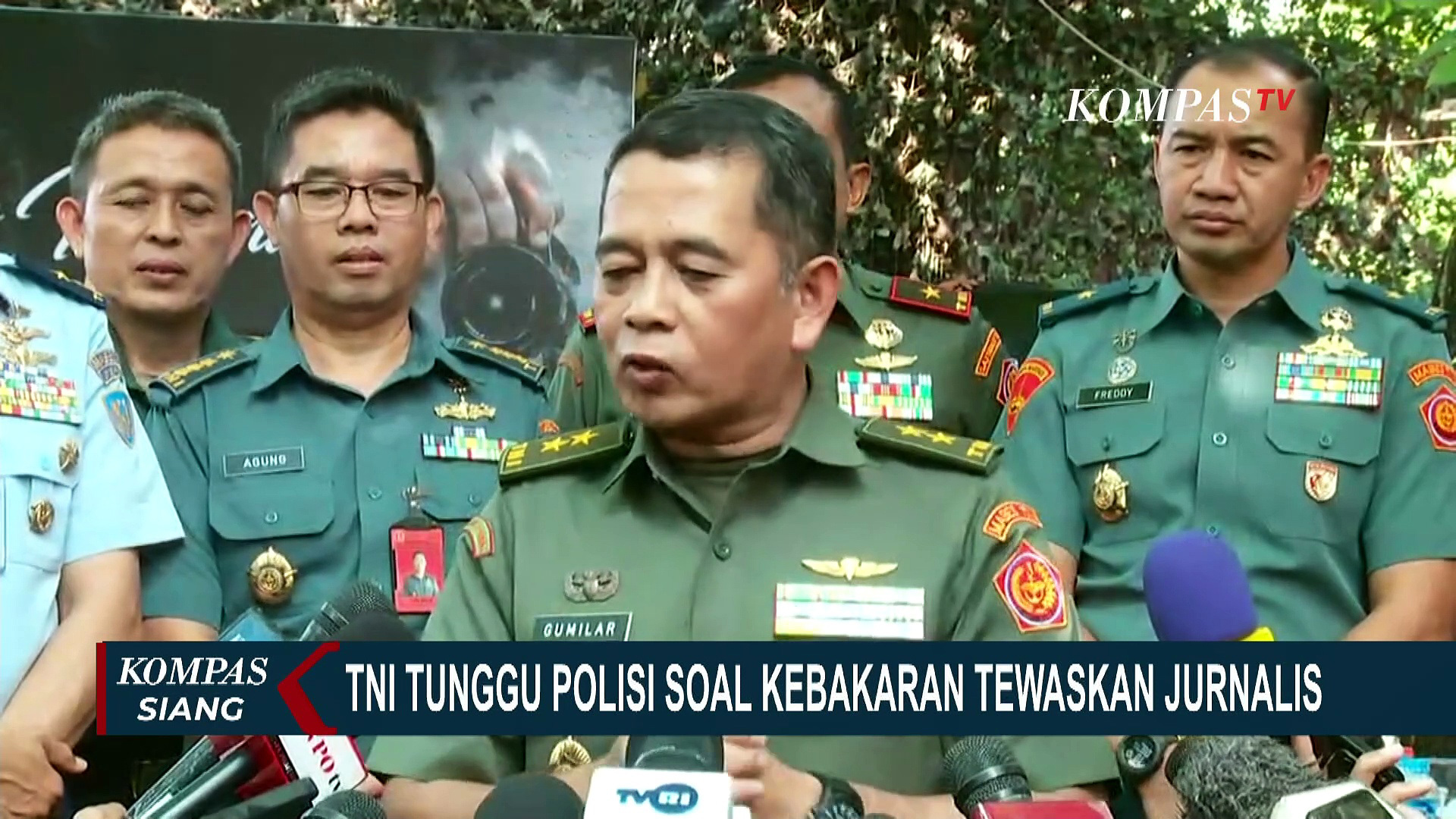 Dugaan Keterlibatan TNI dalam Kasus Kebakaran Rumah Wartawan di Karo ... Dugaan Keterlibatan TNI dalam Kasus Kebakaran Rumah Wartawan di Karo ...