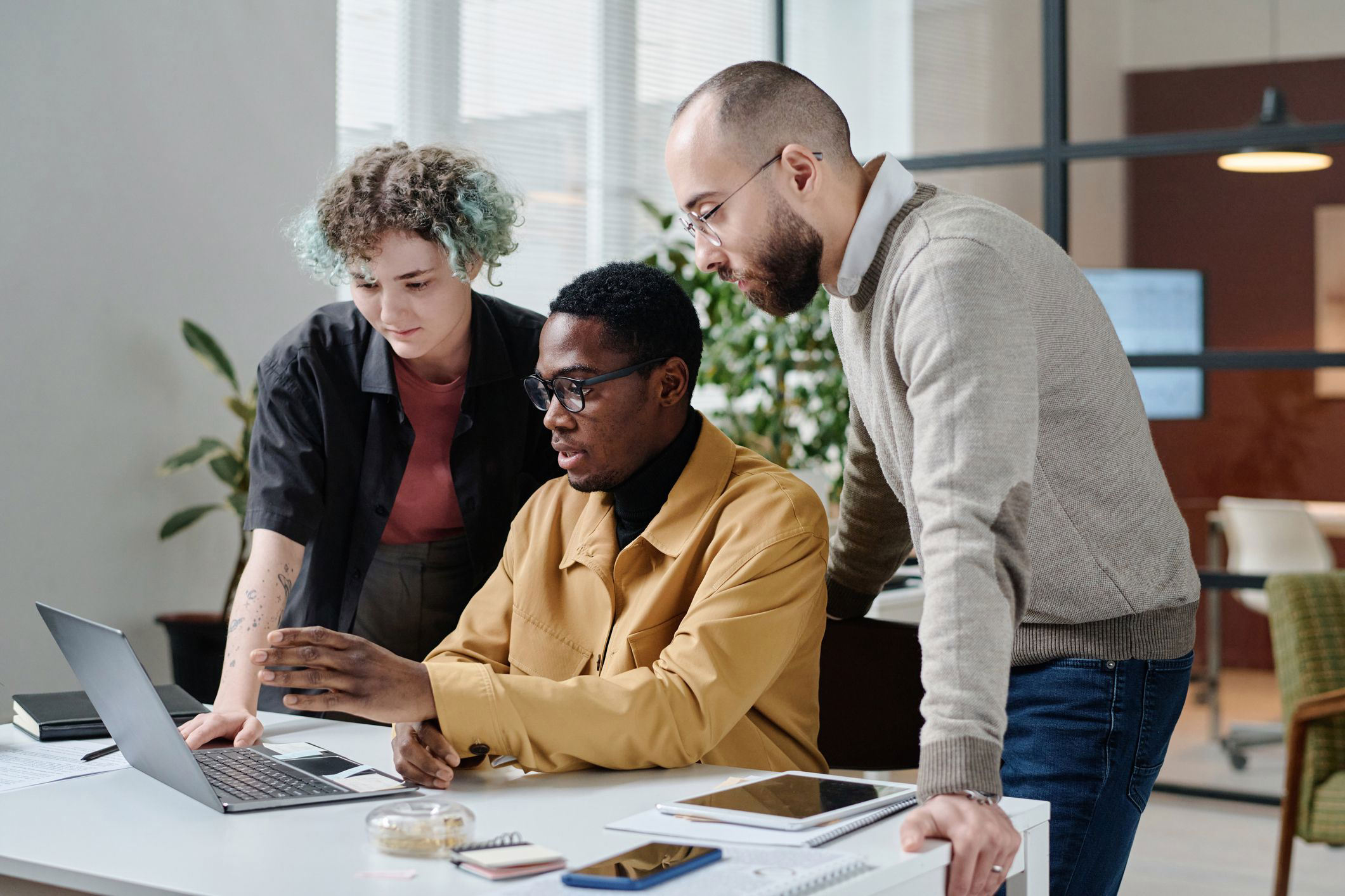 7 Ways to Get More Efficient While at Work 7 Ways to Get More Efficient While at Work