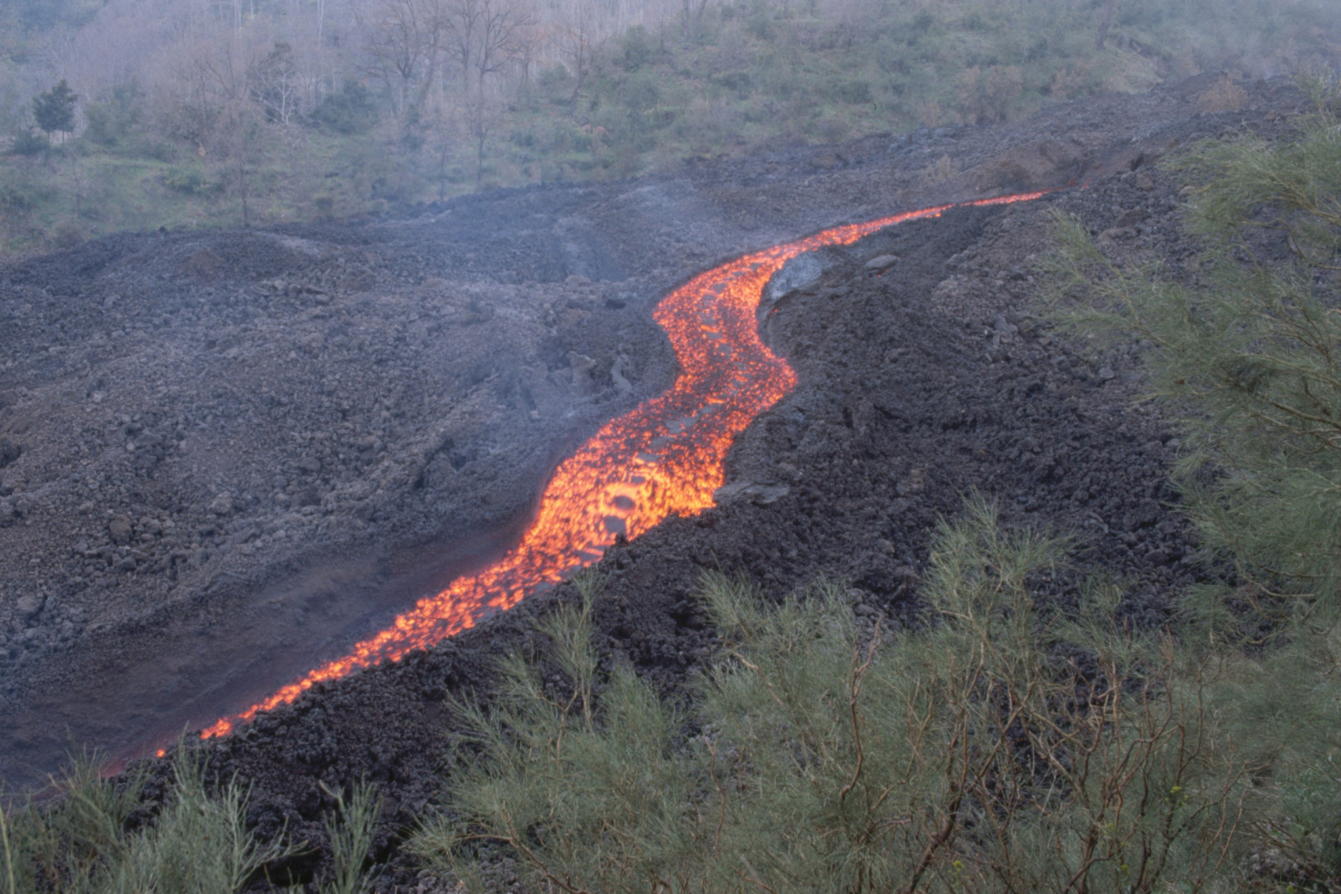 The beauty and danger of Mount Etna's most devastating eruptions