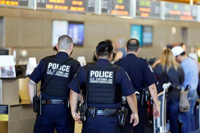 Las 3 herramientas de CBP para ahorrar tiempo en los aeropuertos de Estados Unidos