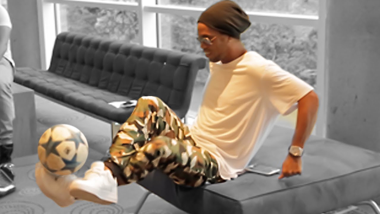 Training freestyle soccer tricks with Ronaldinho