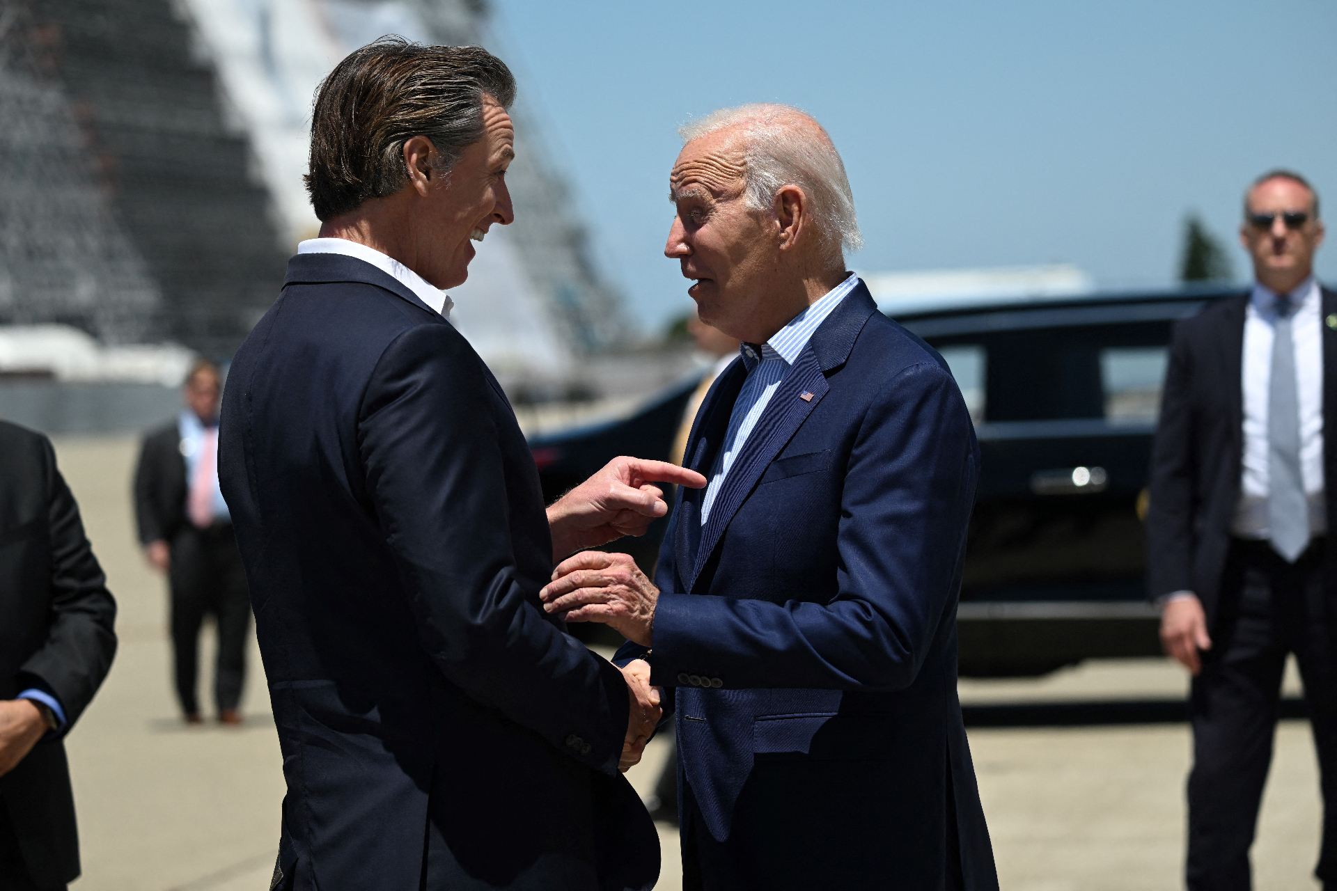 Escándalo En Eeuu A Poco De Las Elecciones El Partido Demócrata Salta