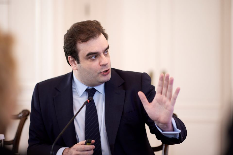 Πιερρακάκης για έκθεση ΔΝΤ: Διαρκής η πρόοδος της χώρας – Δεσμευόμαστε ...