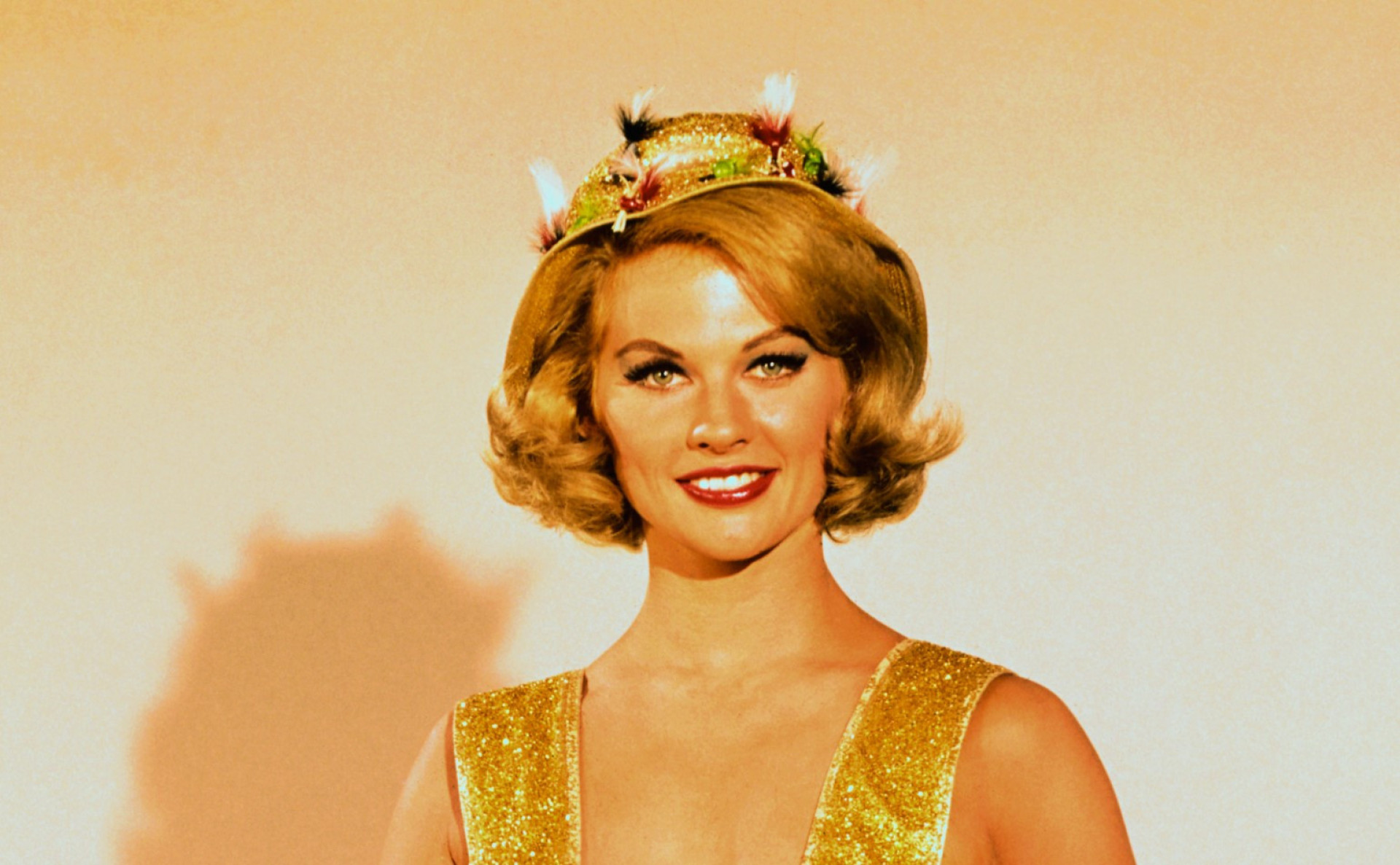 Famous Sports Illustrated Swimsuit issue models through the years