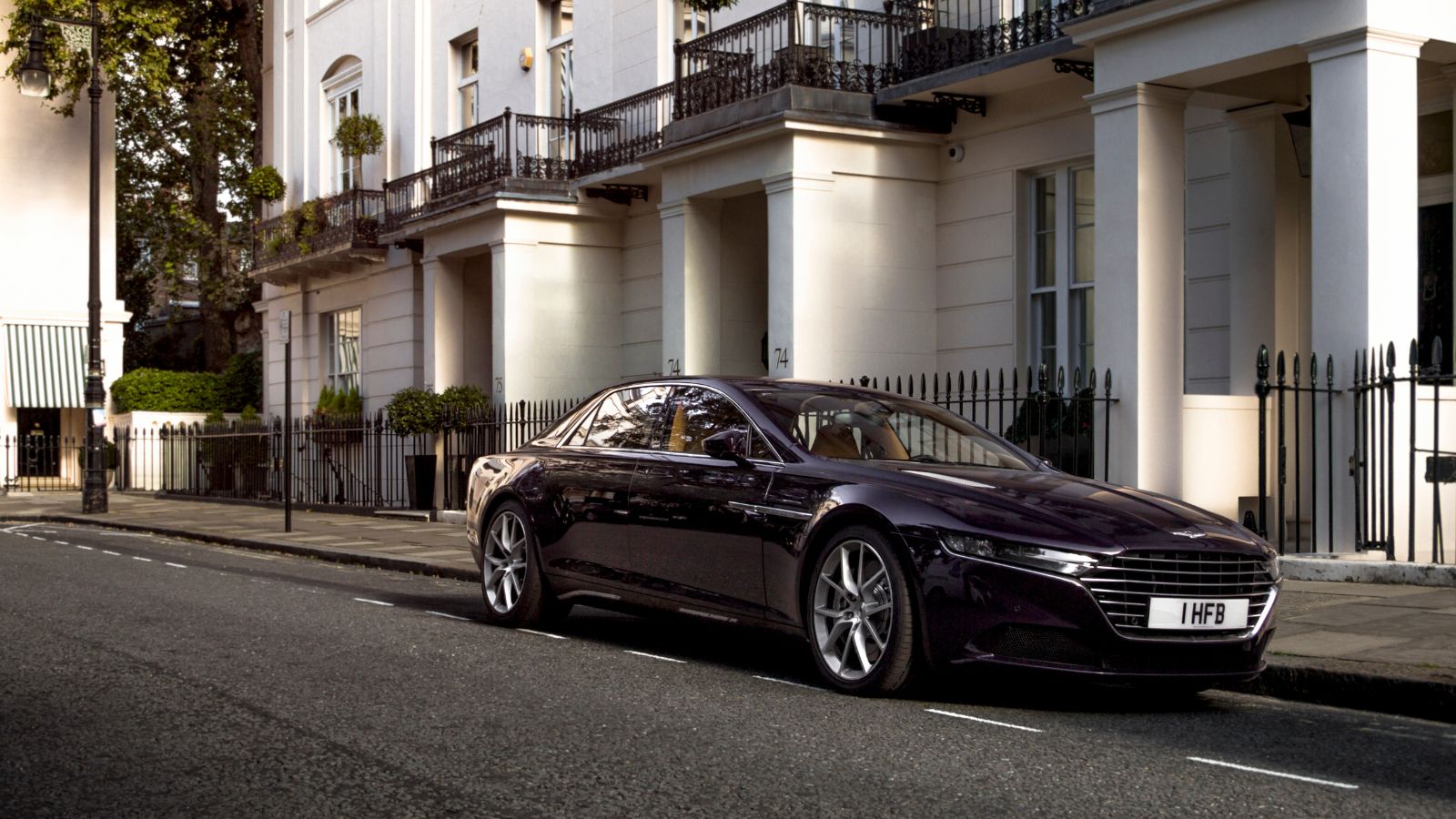 15 Perfect Cars for Men Over 60 Who Want Comfort & Class