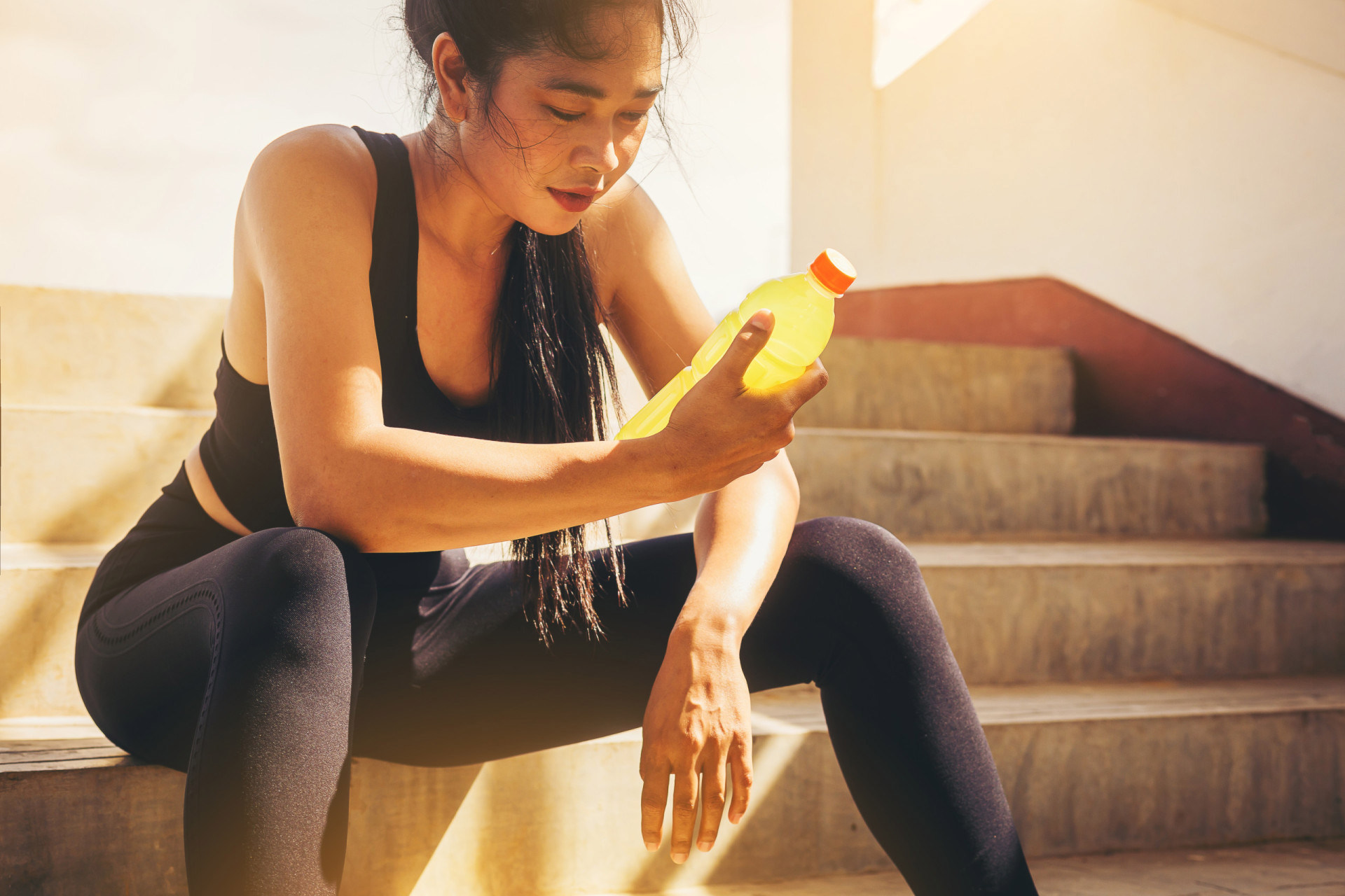 Healthy, electrolyte-rich drinks to sip on this summer Healthy, electrolyte-rich drinks to sip on this summer