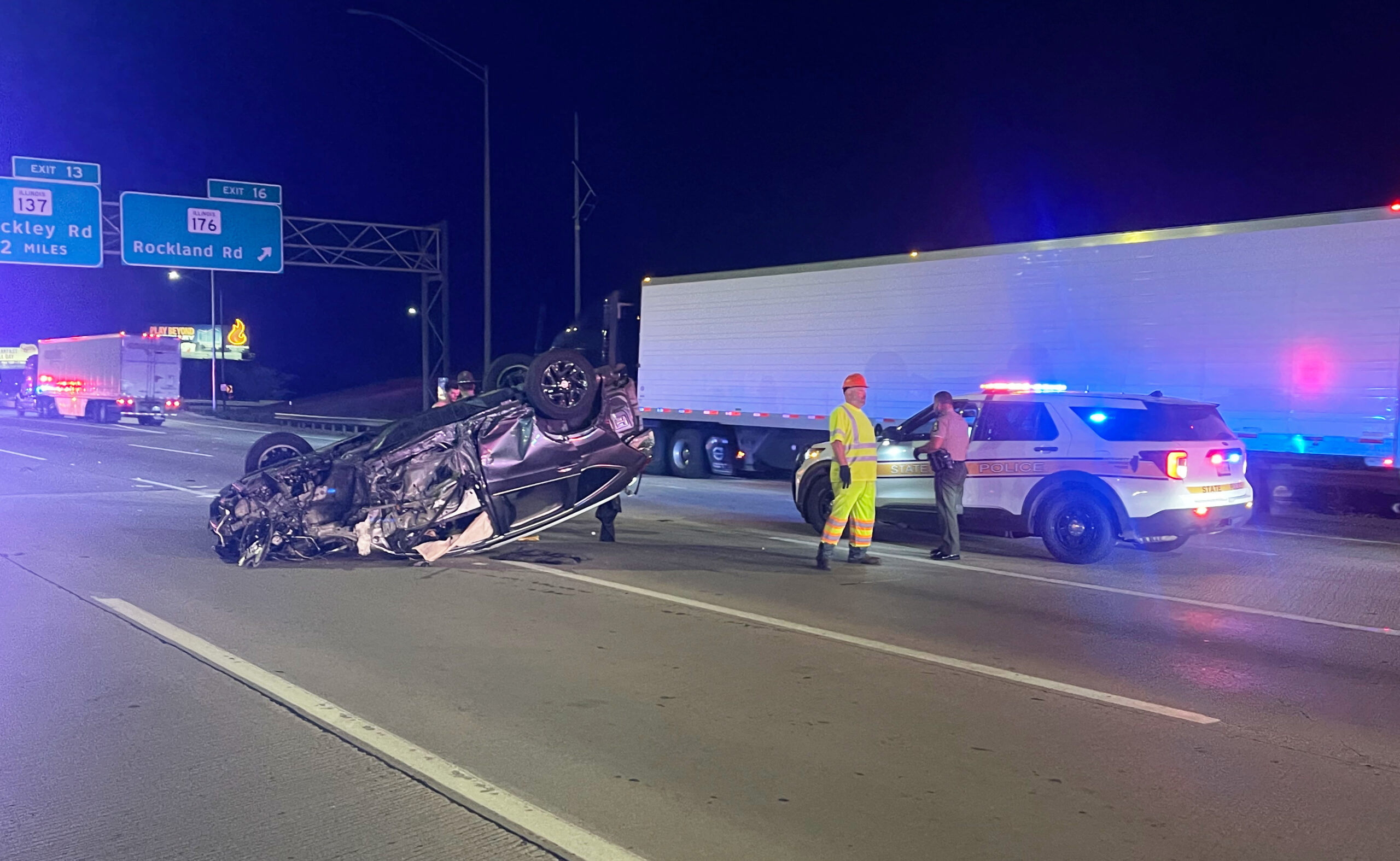 Wrong-way driver reportedly causes multiple-vehicle rollover crash on I ... Wrong-way driver reportedly causes multiple-vehicle rollover crash on I ...