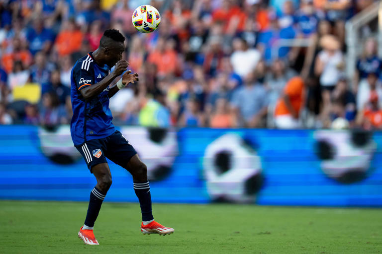 FC Cincinnati announces contract extension for midfielder Obinna Nwobodo