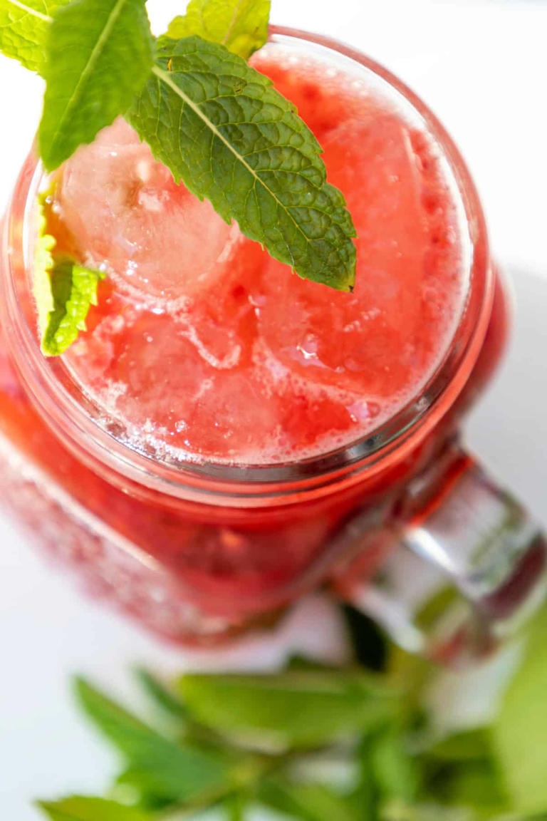 Raspberry Mojito Mocktail