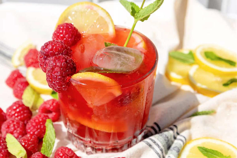 Raspberry Mojito Mocktail