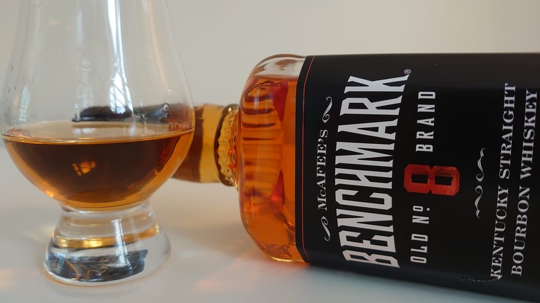 Benchmark Bourbon Whiskey: The Ultimate Bottle Guide