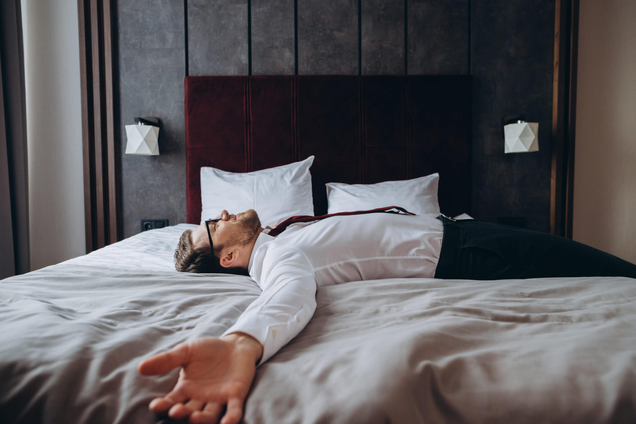 Elevate your hotel experience with these 40 tips