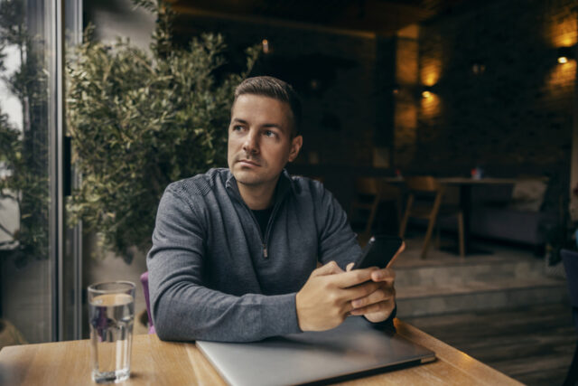 15 Pitiful Behaviours Of People Who Have No Backbone