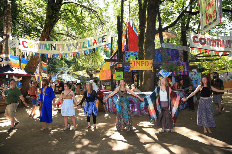 Oregon Country Fair tickets on sale for the 2025 event. Here's how to ...