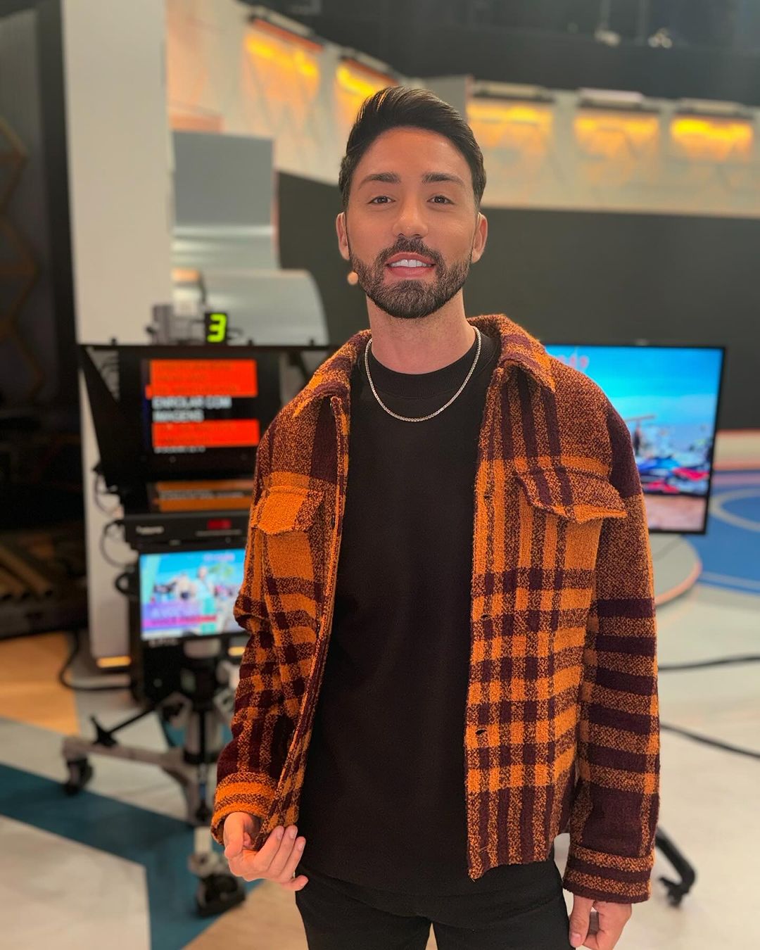 Rico Melquiades é alvo de operação policial sobre jogos de azar online