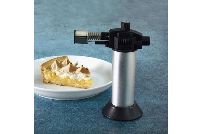 Best blow torches for crisping and caramelising in the kitchen