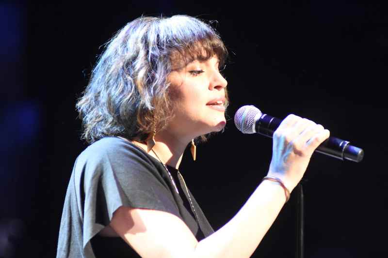 Norah Jones: 10 Amazing Facts About The Singer