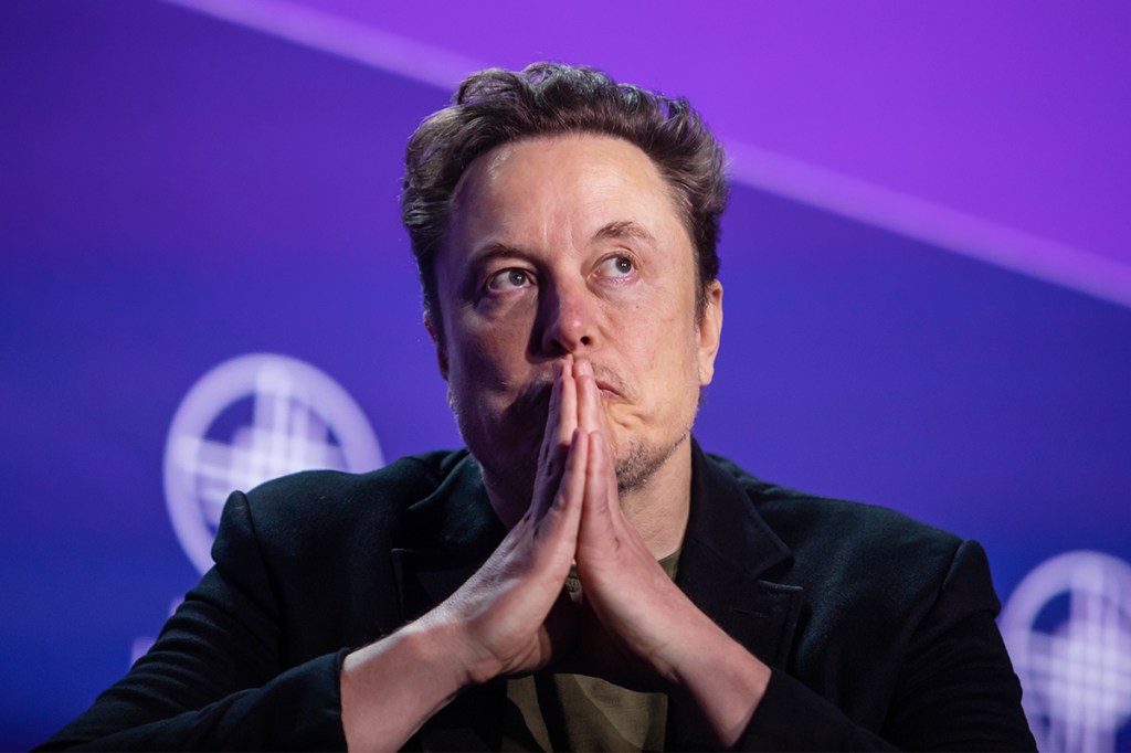 Elon Musk Wages All-Out Netflix Cancellation War Over Streamer's ...