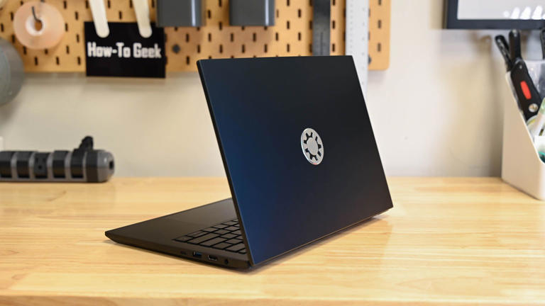 Identify Hard Drive Bottlenecks With These 5 Linux Commands Identify Hard Drive Bottlenecks With These 5 Linux Commands