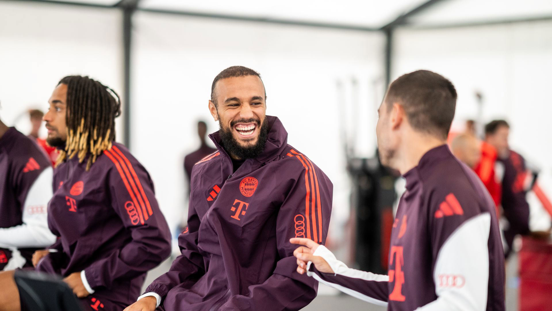 Report: Bayern Munich, West Ham reach verbal agreement on Noussair ... Report: Bayern Munich, West Ham reach verbal agreement on Noussair ...