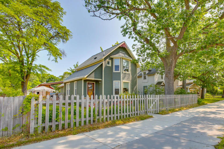 An overview of the 37 Marriott hotel brands