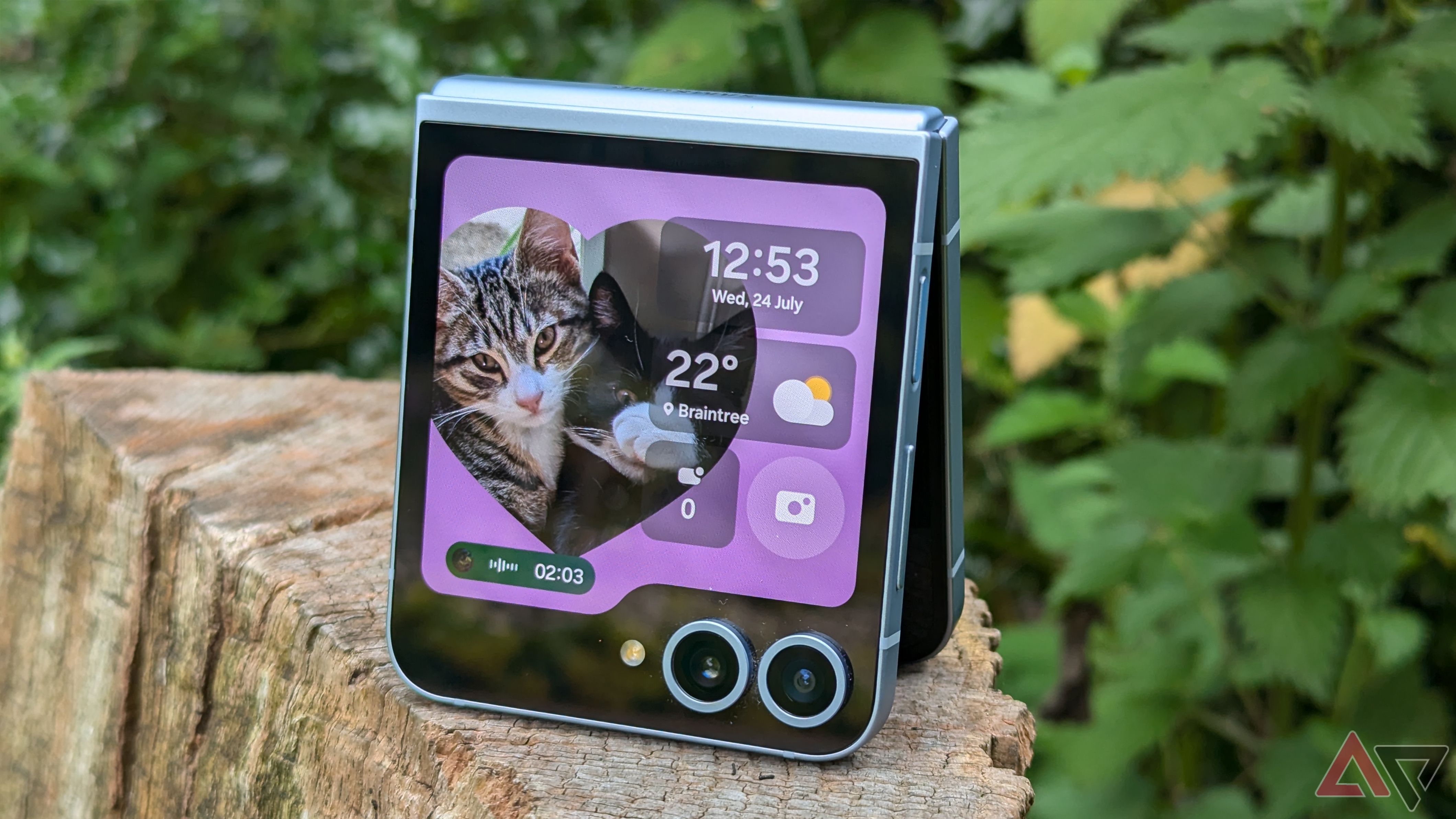 Galaxy Z Flip 7 may dodge Exynos globally and stick with Snapdragon instead