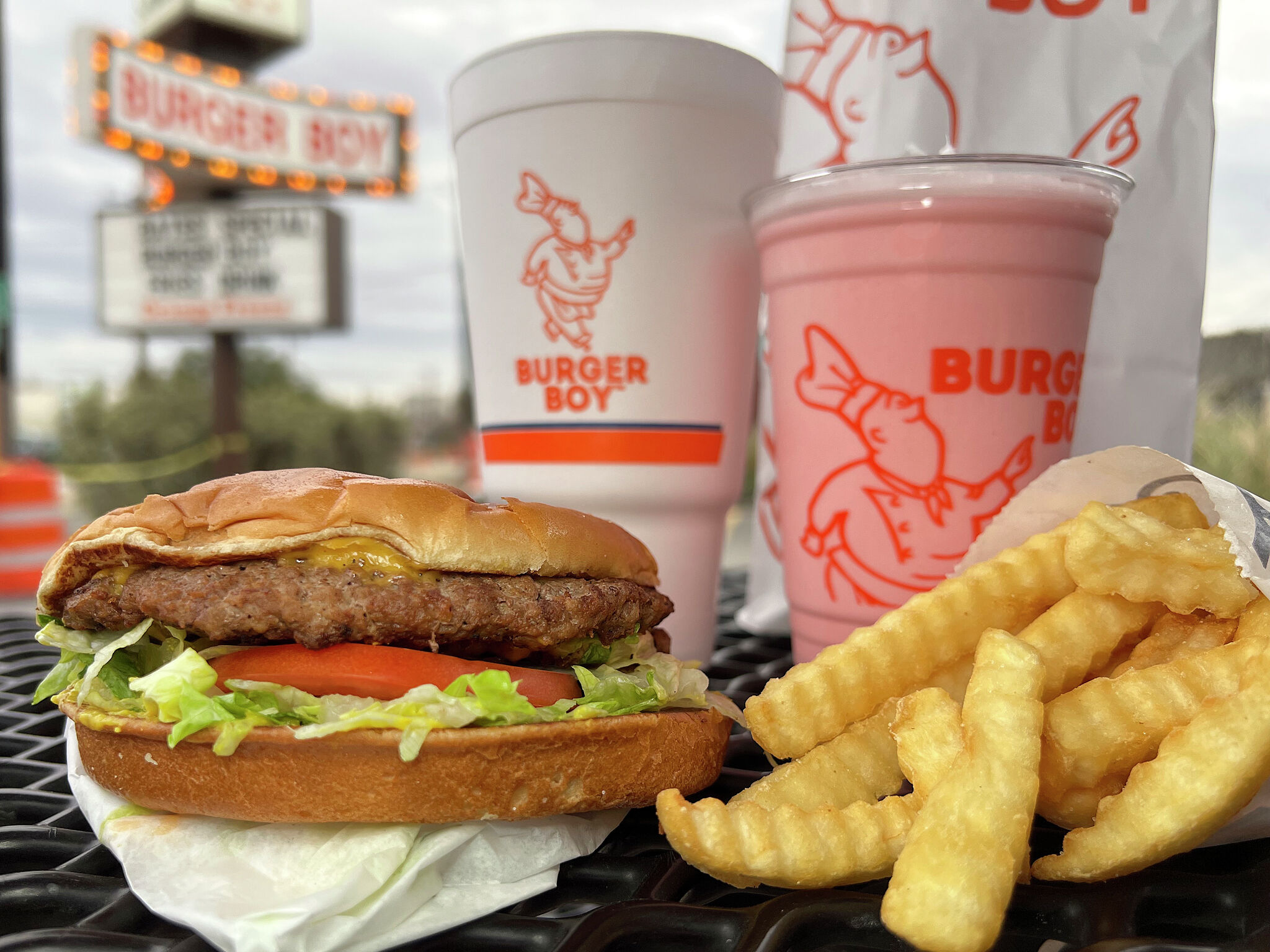 Burger Boy drops details on 10th location headed to San Antonio area
