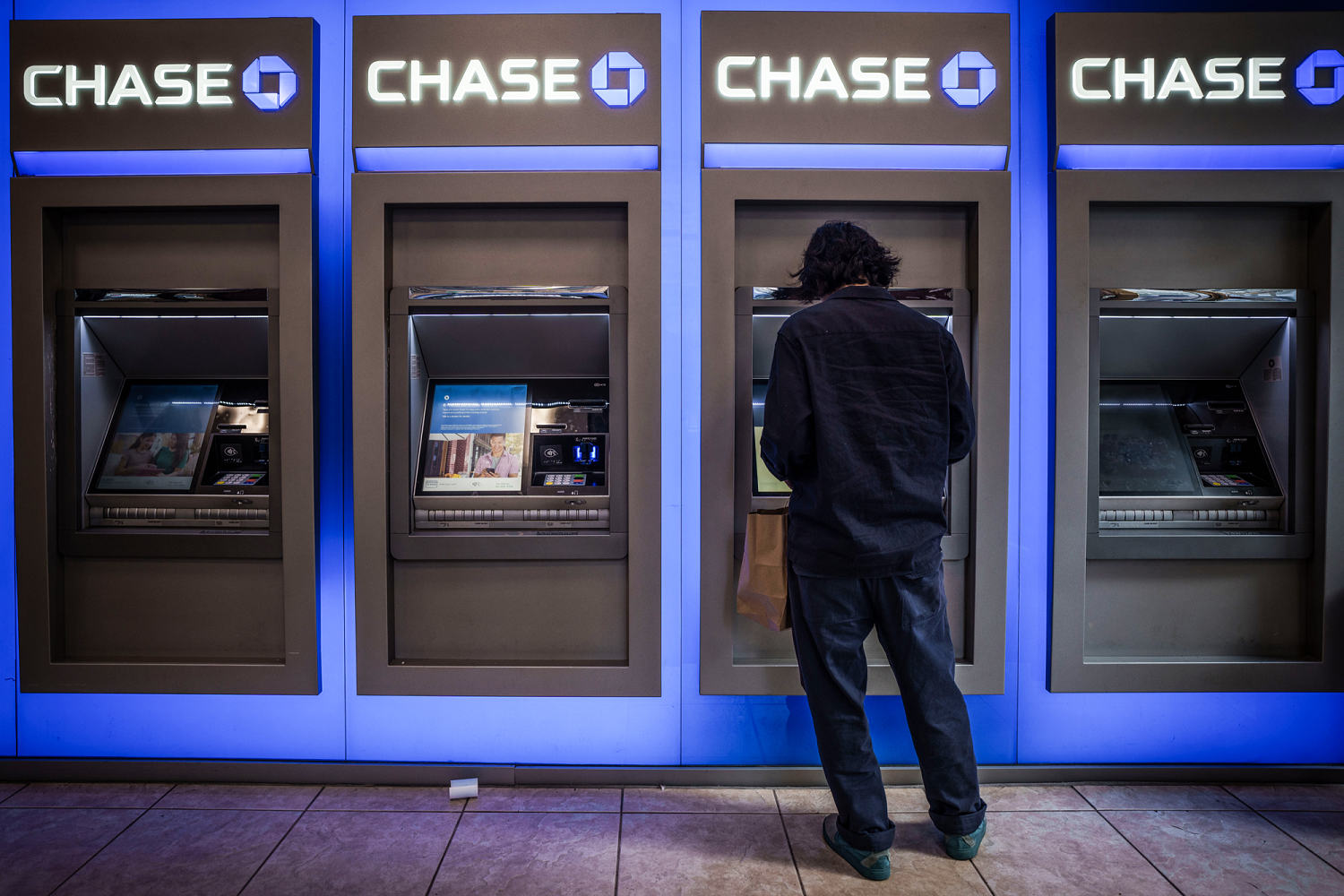 JPMorgan Chase unveils new Sapphire Reserve card perks and $795 annual fee