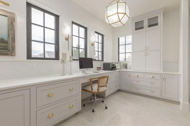 12 Calming Colors to Paint Your Walls, According to Interior Designers