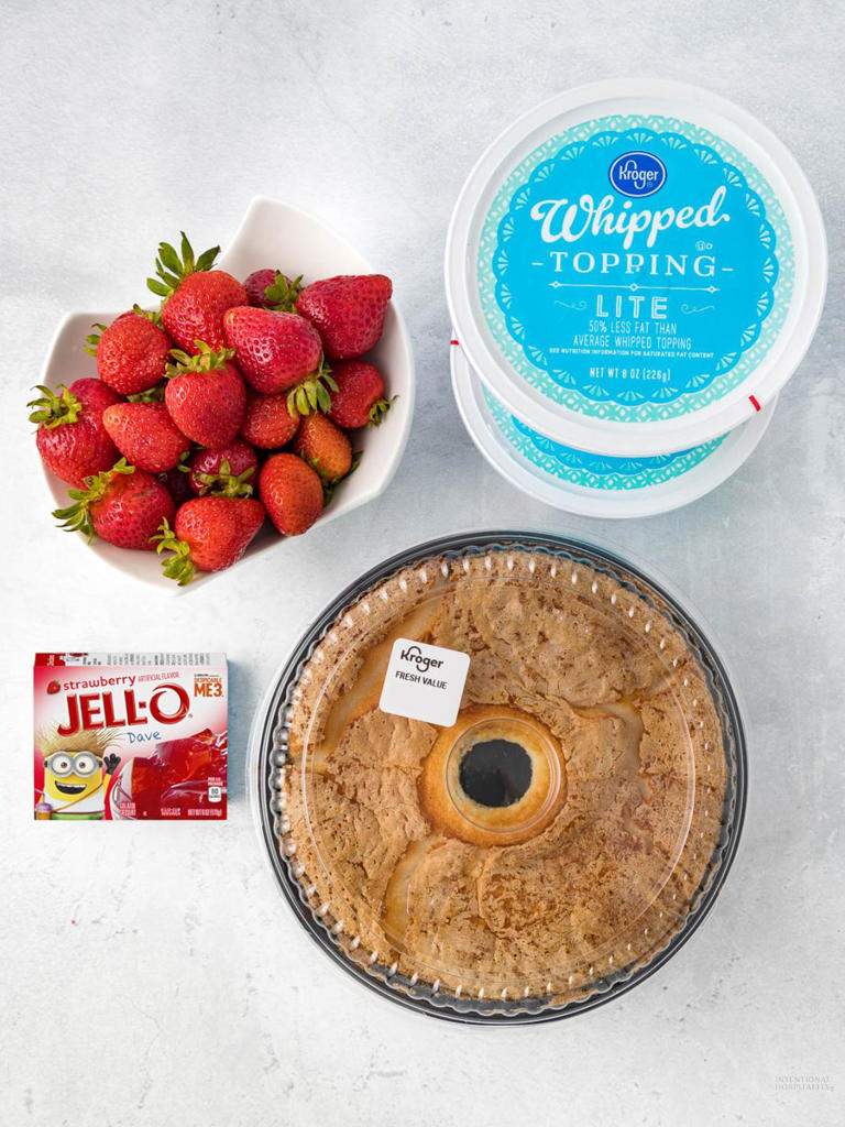 Easy No-Bake Strawberry Angel Food Cake