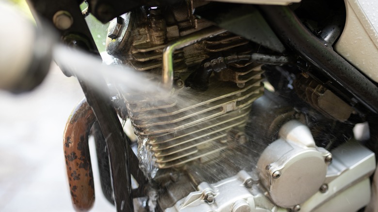Painting Your Motorcycle's Engine: 5 Things To Keep In Mind