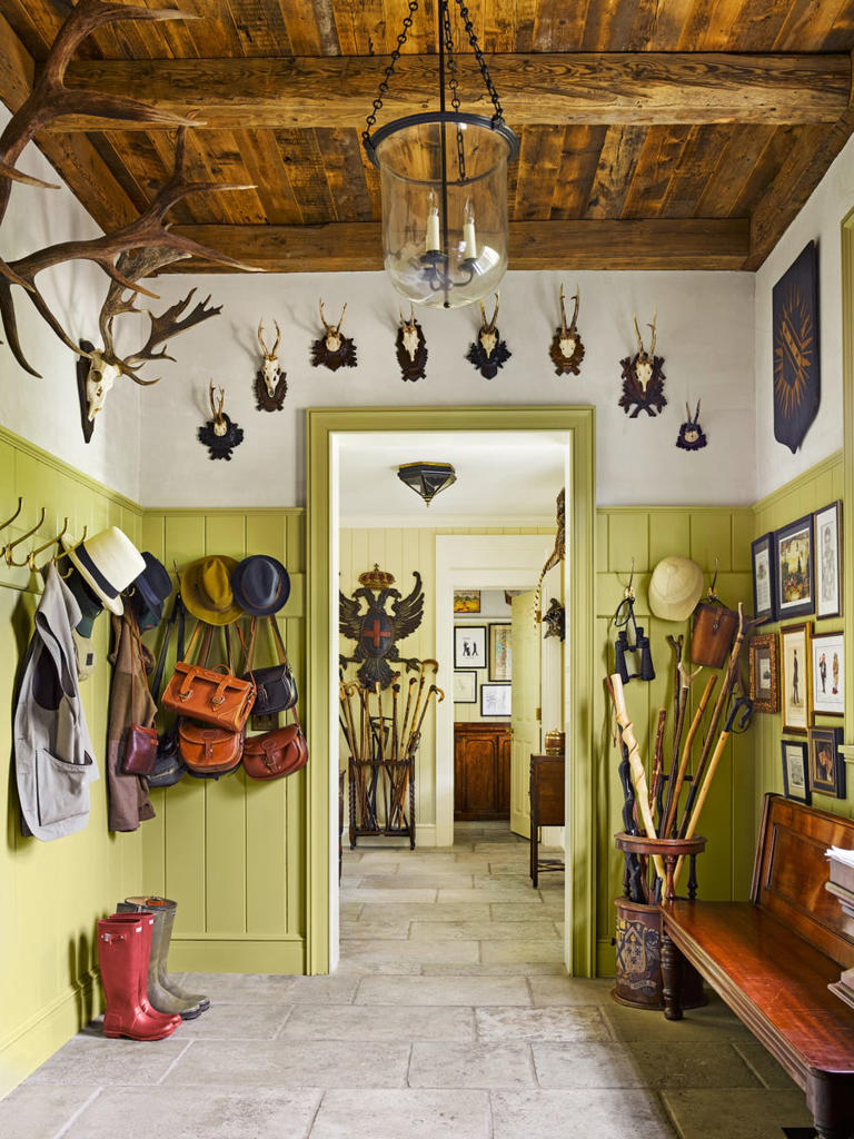 What your favorite classic novel says about your decorating style