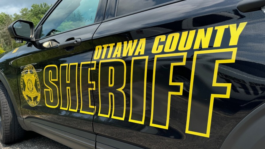 Deputies: Man shot after argument in Holland Twp.