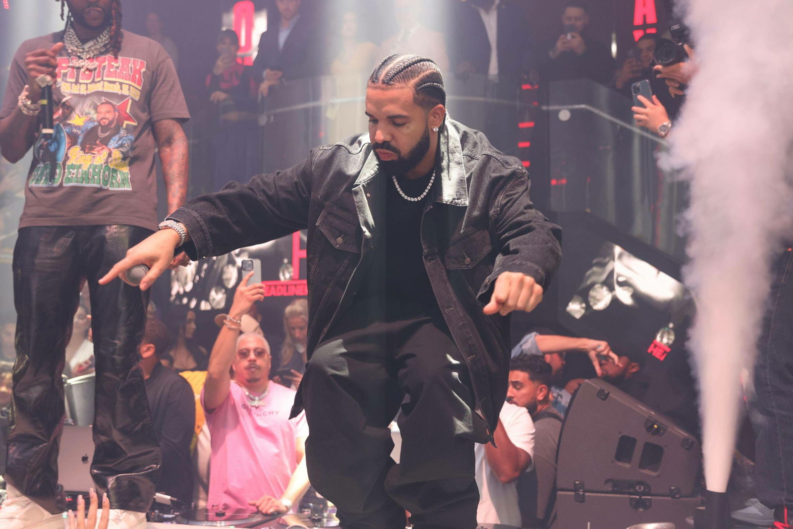 “I’m opped”- Famous Music Critic Goes Gaga After Drake’s Opponent List ...