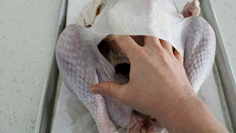 Baking A Turkey Can Be Intimidating For The First Time, But Nothing Is ...