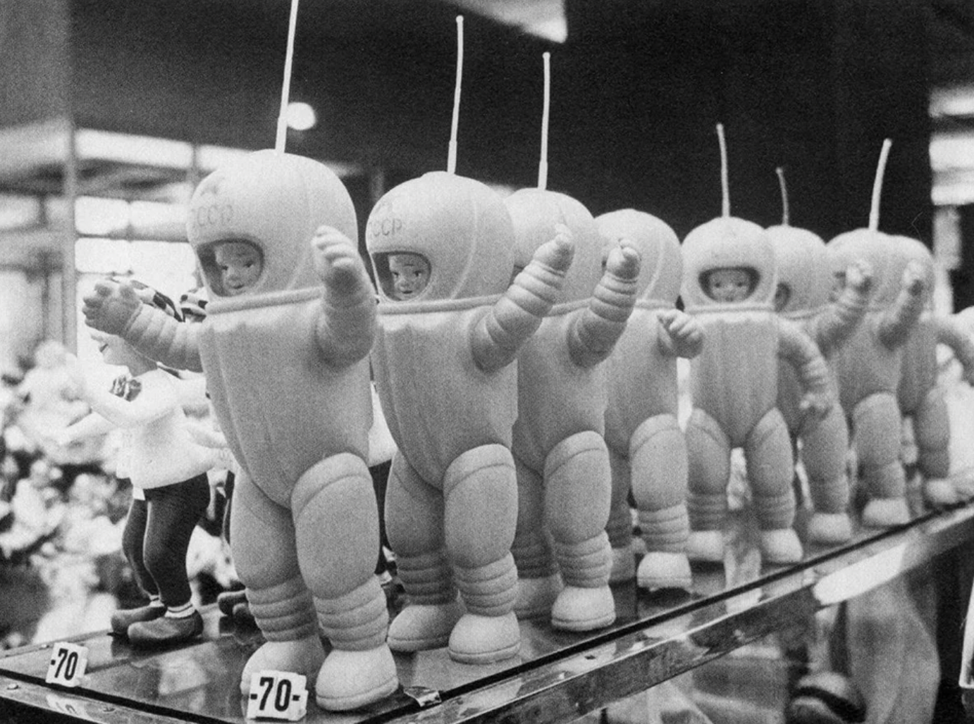 23 Weird Toys From History That Kids Actually Played With