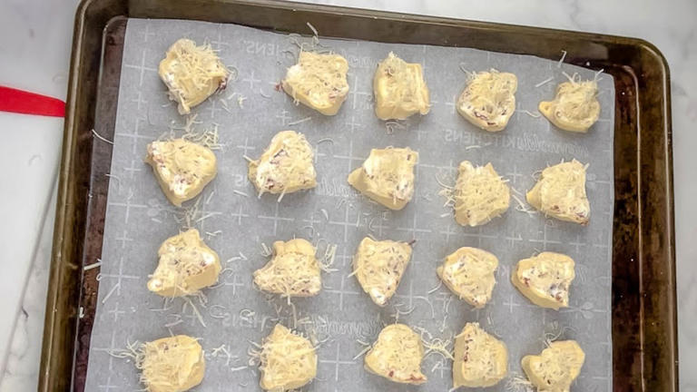 An Easy And Delicious Appetizer For Your Next Party - Bacon Swirls